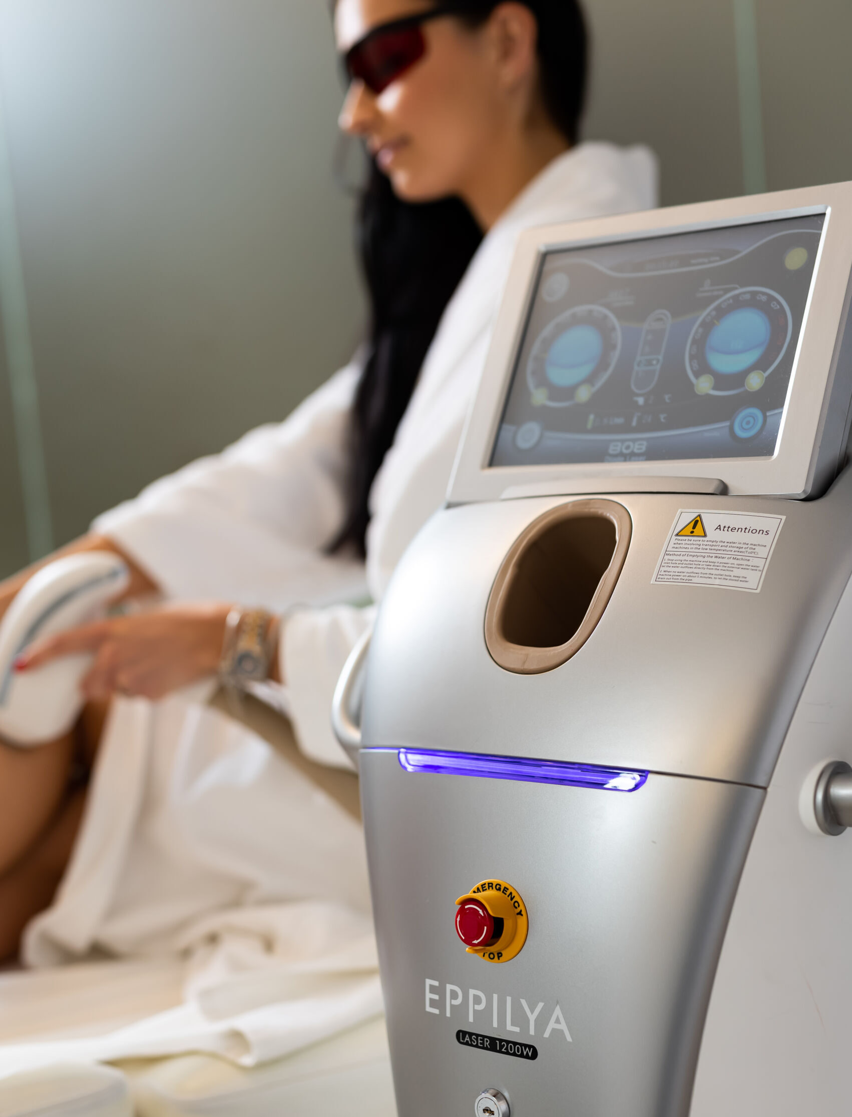EPILARE DEFINITIVĂ CU LASER DIODE - Sempre Beauty Concept